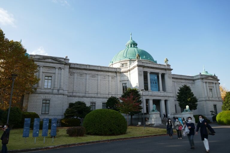 東京国立博物館の表慶館「150年後の国宝展」開催中は、建物内部の写真撮影OK！ - have fun!